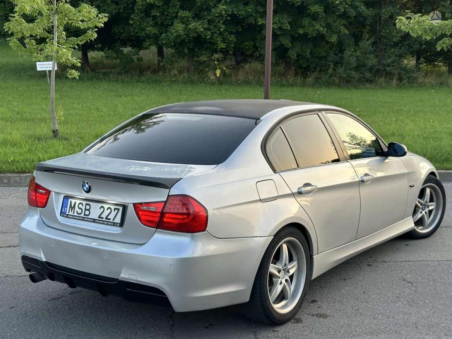 Pelēks BMW 320 2007 Šauļi, ar dzinēja tilpumu 2.00 L un nobraukumu 350 tūkst. km par 2250 €, foto 1 vietnē AUTOMOTO.COM.LV