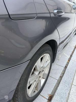 Grey BMW 320 2007 in Vilnius, with an engine capacity of 2.00 L and mileage of 319 thousand km for 1999 €, photo 11 on AUTOMOTO.COM.LV