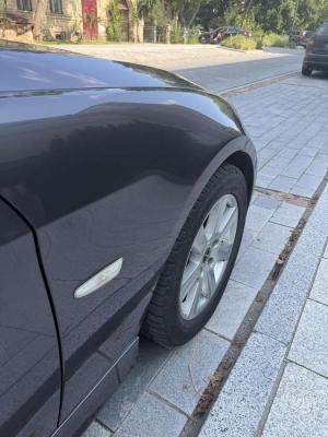 Grey BMW 320 2007 in Vilnius, with an engine capacity of 2.00 L and mileage of 319 thousand km for 1999 €, photo 12 on AUTOMOTO.COM.LV