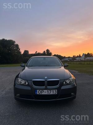 Grey BMW 320 2007 in Riga, with an engine capacity of 2.00 L and mileage of 299 thousand km for 4900 €, photo 3 on AUTOMOTO.COM.LV