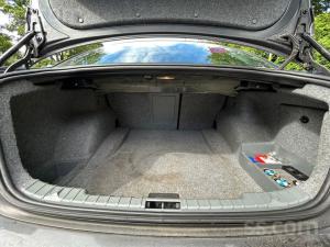 Grey BMW 320 2007 in Riga, with an engine capacity of 2.00 L and mileage of 299 thousand km for 4900 €, photo 12 on AUTOMOTO.COM.LV