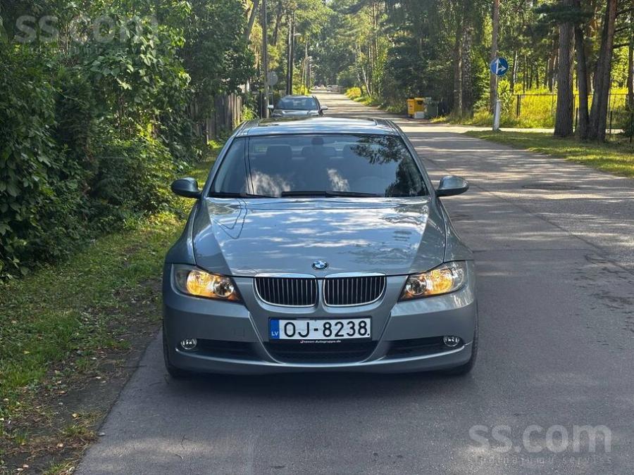 Grey BMW 320 2007 in Riga, with an engine capacity of 2.00 L and mileage of 230 thousand km for 3850 €, photo 3 on AUTOMOTO.COM.LV