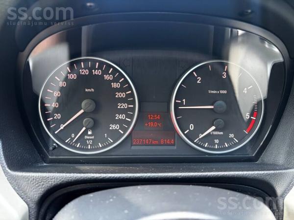 Pelēks BMW 320 2007 Rīga, ar dzinēja tilpumu 2.00 L un nobraukumu 230 tūkst. km par 3850 €, foto 10 vietnē AUTOMOTO.COM.LV