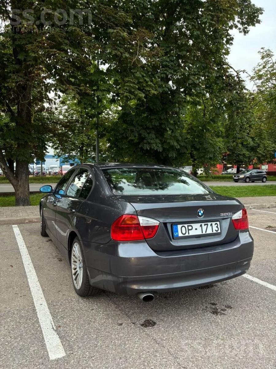 Pelēks BMW 320 2007 Rīga, ar dzinēja tilpumu 2.00 L un nobraukumu 299 tūkst. km par 4200 €, foto 9 vietnē AUTOMOTO.COM.LV
