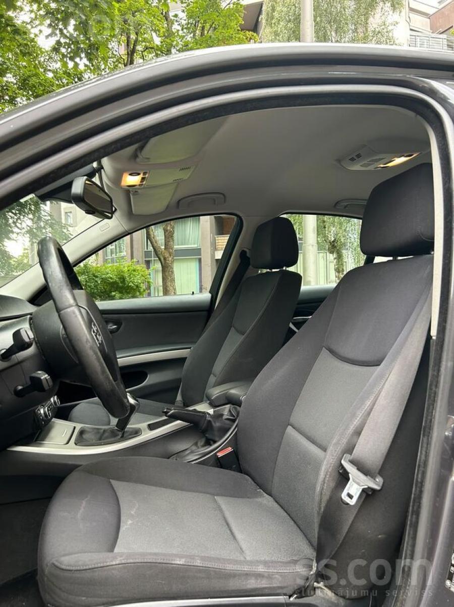 Pelēks BMW 320 2007 Rīga, ar dzinēja tilpumu 2.00 L un nobraukumu 299 tūkst. km par 4200 €, foto 14 vietnē AUTOMOTO.COM.LV