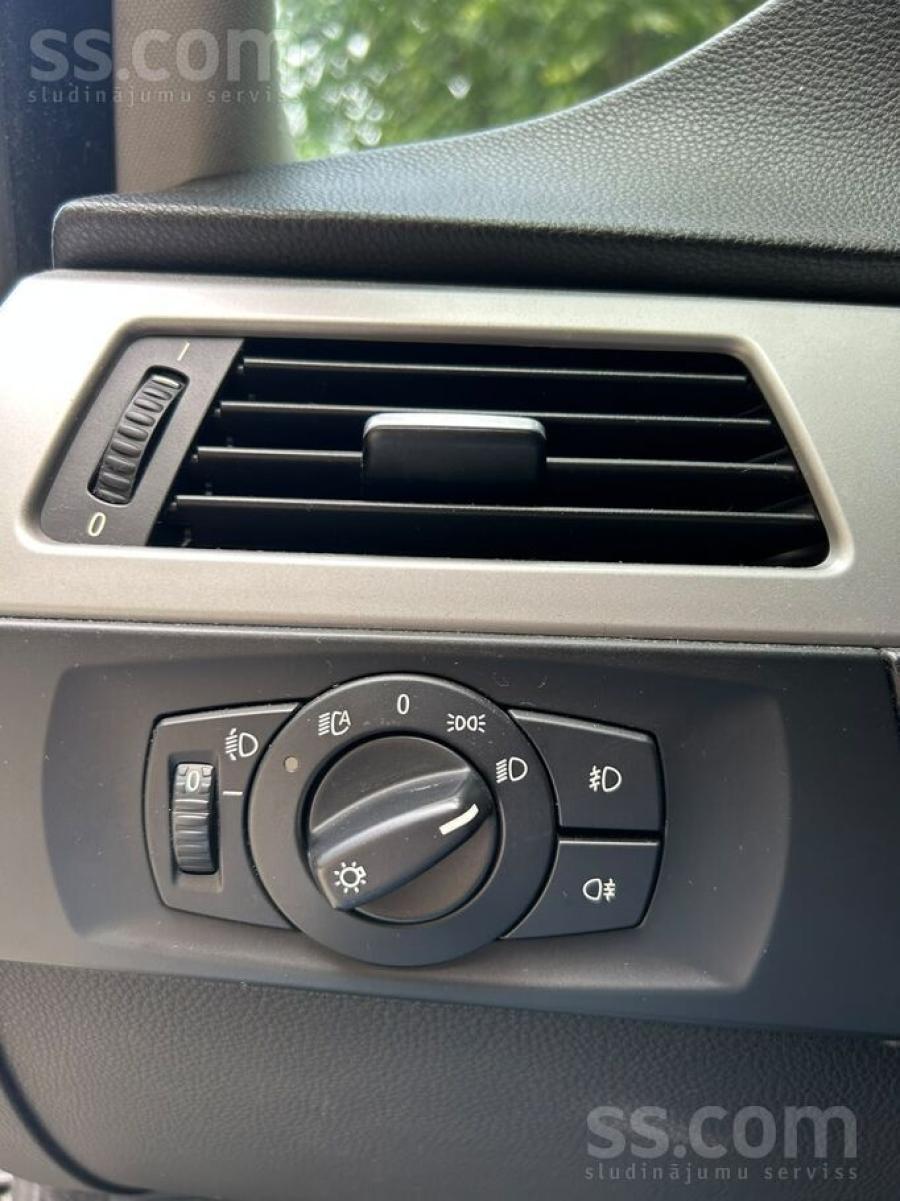 Pelēks BMW 320 2007 Rīga, ar dzinēja tilpumu 2.00 L un nobraukumu 299 tūkst. km par 4200 €, foto 17 vietnē AUTOMOTO.COM.LV