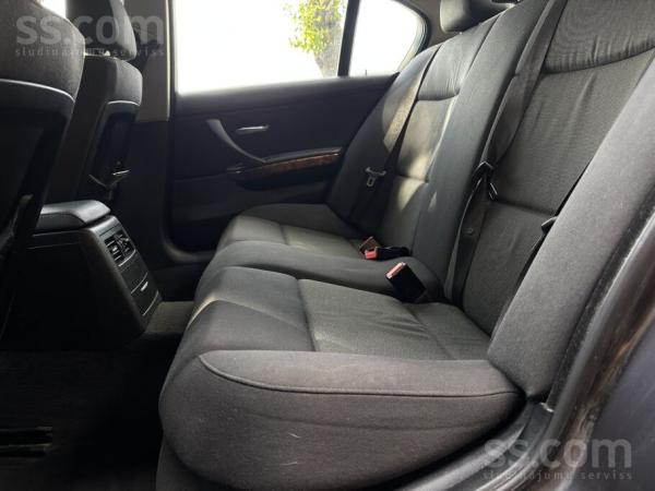 Pelēks BMW 320 2007 Kuldīga, ar dzinēja tilpumu 2.00 L un nobraukumu 339 tūkst. km par 3190 €, foto 8 vietnē AUTOMOTO.COM.LV