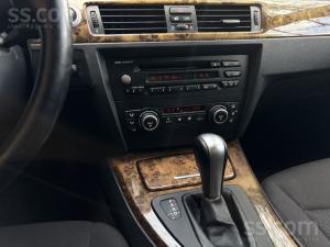 Pelēks BMW 320 2007 Kuldīga, ar dzinēja tilpumu 2.00 L un nobraukumu 339 tūkst. km par 3190 €, foto 11 vietnē AUTOMOTO.COM.LV