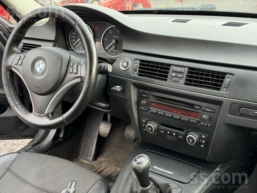 Grey BMW 320 2007 in Preili, with an engine capacity of 2.00 L and mileage of 321 thousand km for 2500 €, photo 9 on AUTOMOTO.COM.LV