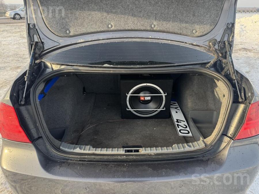 Pelēks BMW 320 2007 Rīga, ar dzinēja tilpumu 2.00 L un nobraukumu 320 tūkst. km par 4500 €, foto 4 vietnē AUTOMOTO.COM.LV