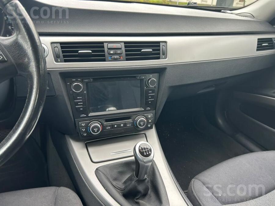 Grey BMW 320 2007 in Riga, with an engine capacity of 2.00 L and mileage of 299 thousand km for 3500 €, photo 11 on AUTOMOTO.COM.LV