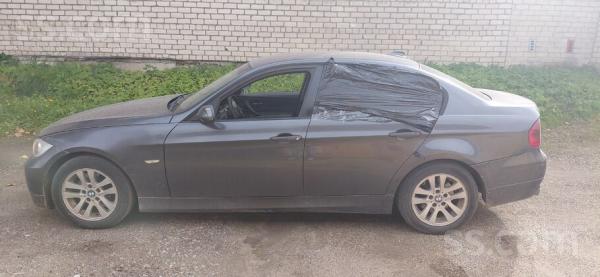 Pelēks BMW 320 2007 Rēzekne, ar dzinēja tilpumu 2.00 L un nobraukumu 442 tūkst. km par 1800 €, foto 1 vietnē AUTOMOTO.COM.LV