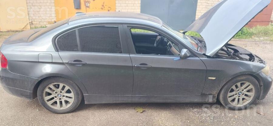 Pelēks BMW 320 2007 Rēzekne, ar dzinēja tilpumu 2.00 L un nobraukumu 442 tūkst. km par 1800 €, foto 7 vietnē AUTOMOTO.COM.LV