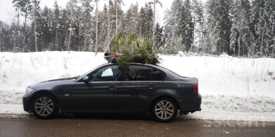 Pelēks BMW 320 2007 Rēzekne, ar dzinēja tilpumu 2.00 L un nobraukumu 442 tūkst. km par 1800 €, foto 12 vietnē AUTOMOTO.COM.LV