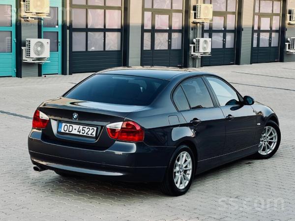 Pelēks BMW 320 2008 Rīga, ar dzinēja tilpumu 2.00 L un nobraukumu 0 tūkst. km par 3900 €, foto 2 vietnē AUTOMOTO.COM.LV