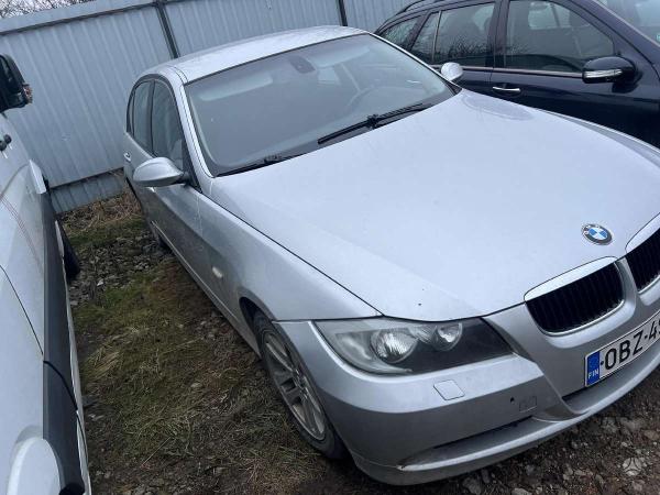 Grey BMW 320 2008 in Kaunas, with an engine capacity of 2.00 L and mileage of 410 thousand km for 2150 €, photo 2 on AUTOMOTO.COM.LV