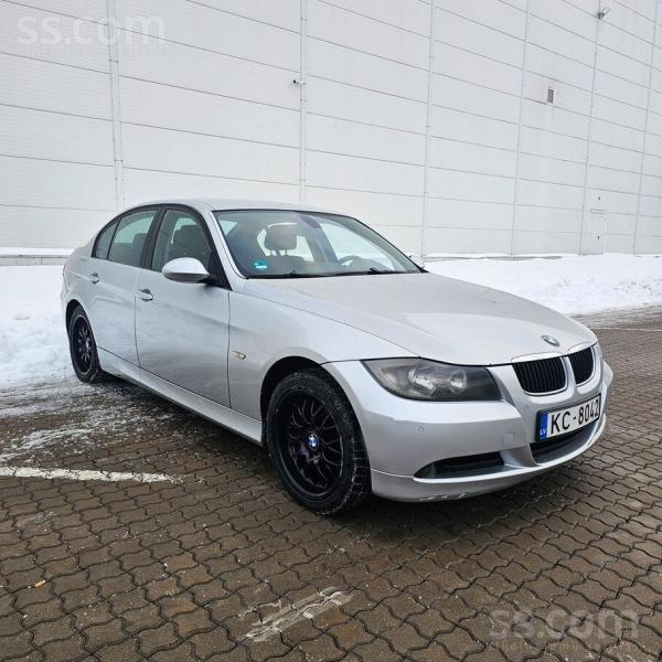 Grey BMW 320 2008 in Riga, with an engine capacity of 2.00 L and mileage of 0 thousand km for 4250 €, photo 3 on AUTOMOTO.COM.LV