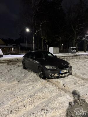 Pelēks BMW 320 2008 Kauņa, ar dzinēja tilpumu 2.00 L un nobraukumu 300 tūkst. km par 4600 €, foto 2 vietnē AUTOMOTO.COM.LV