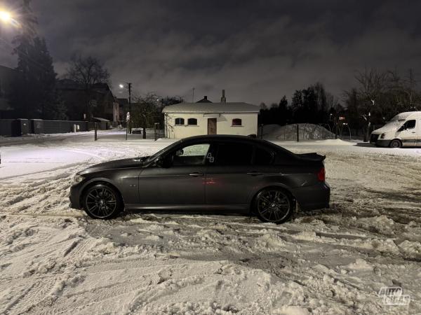 Grey BMW 320 2008 in Kaunas, with an engine capacity of 2.00 L and mileage of 300 thousand km for 4600 €, photo 6 on AUTOMOTO.COM.LV