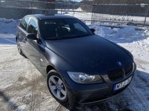 Grey BMW 320 2008 in Vilnius, with an engine capacity of 2.00 L and mileage of 321 thousand km for 4200 €, photo  on AUTOMOTO.COM.LV