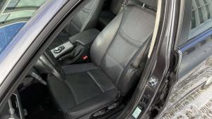 Grey BMW 320 2008 in Vilnius, with an engine capacity of 2.00 L and mileage of 324 thousand km for 4300 €, photo 9 on AUTOMOTO.COM.LV