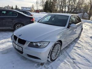 Grey BMW 320 2008 in Vilnius, with an engine capacity of 2.00 L and mileage of 255 thousand km for 3500 €, photo 4 on AUTOMOTO.COM.LV