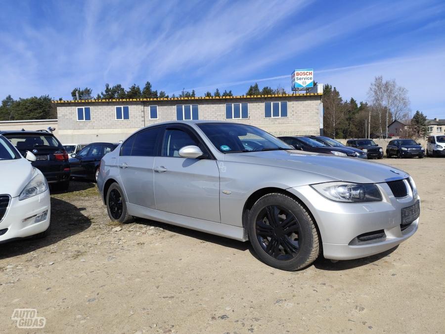 Grey BMW 320 2008 in Utena, with an engine capacity of 2.00 L and mileage of 220 thousand km for 1990 €, photo 5 on AUTOMOTO.COM.LV