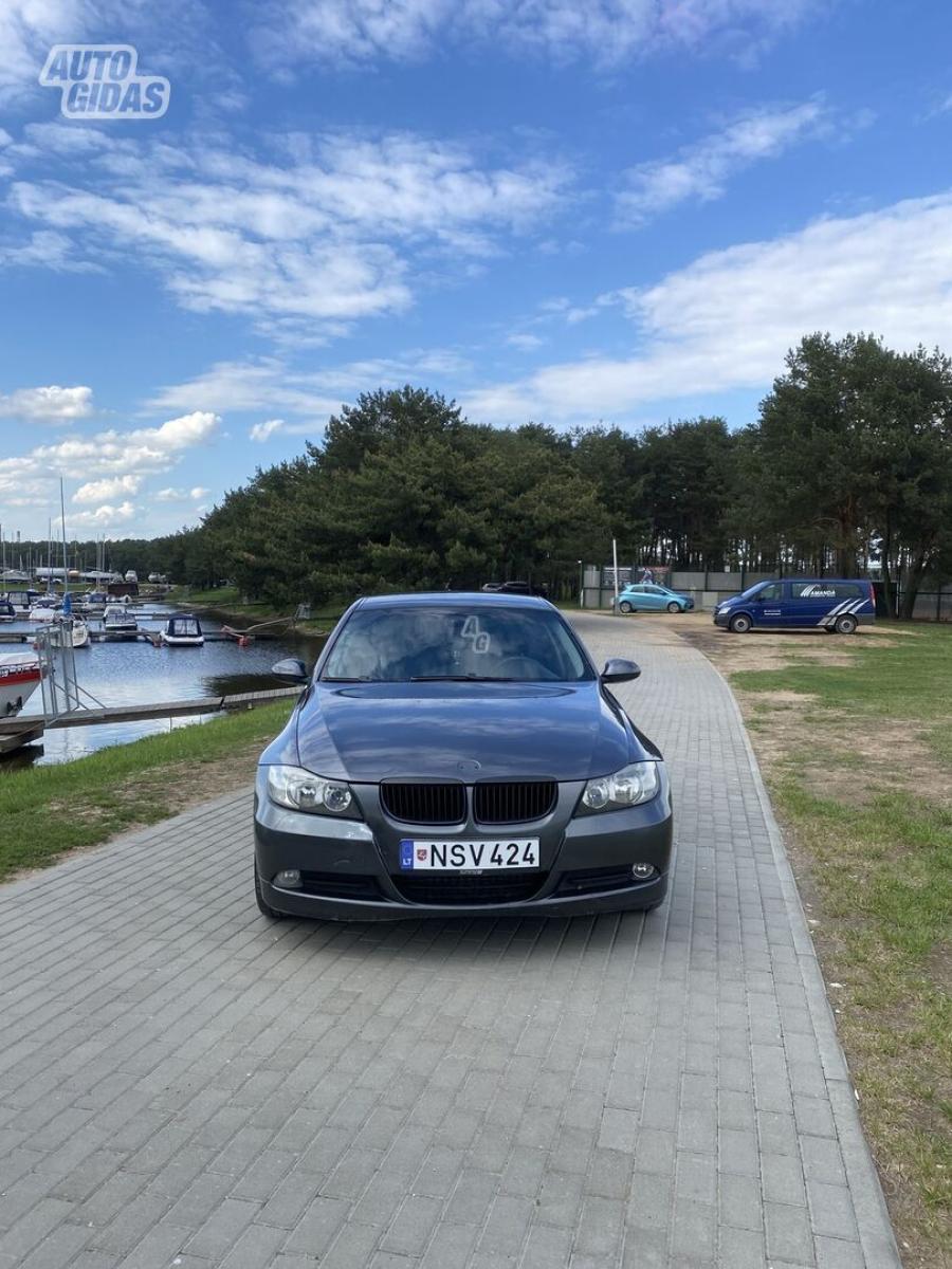 Grey BMW 320 2008 in Kaunas, with an engine capacity of 2.00 L and mileage of 433 thousand km for 3000 €, photo 5 on AUTOMOTO.COM.LV