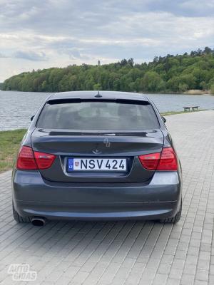 Grey BMW 320 2008 in Kaunas, with an engine capacity of 2.00 L and mileage of 433 thousand km for 3000 €, photo 12 on AUTOMOTO.COM.LV