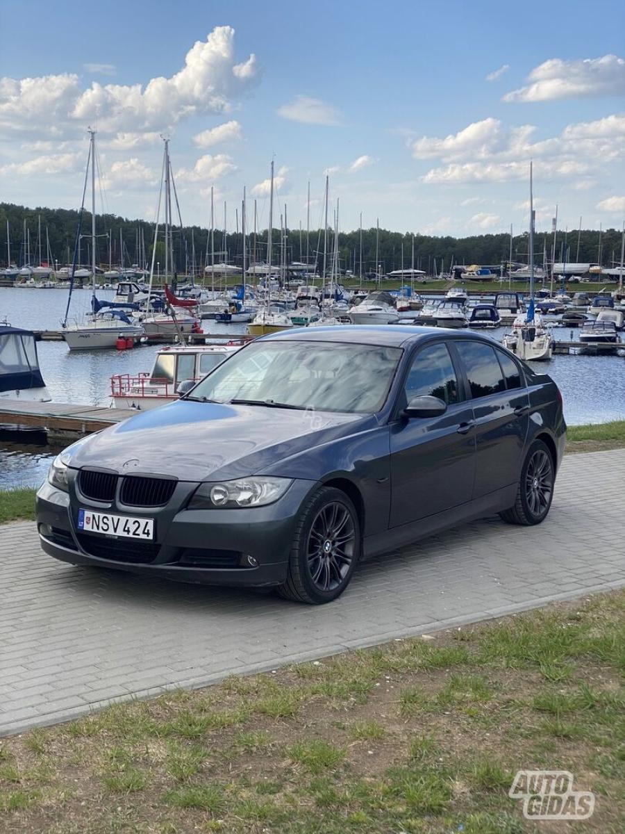Grey BMW 320 2008 in Kaunas, with an engine capacity of 2.00 L and mileage of 433 thousand km for 3000 €, photo 16 on AUTOMOTO.COM.LV