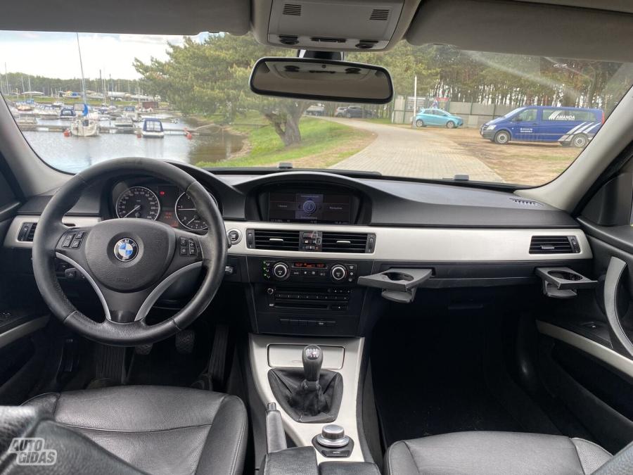 Grey BMW 320 2008 in Kaunas, with an engine capacity of 2.00 L and mileage of 433 thousand km for 3000 €, photo 20 on AUTOMOTO.COM.LV