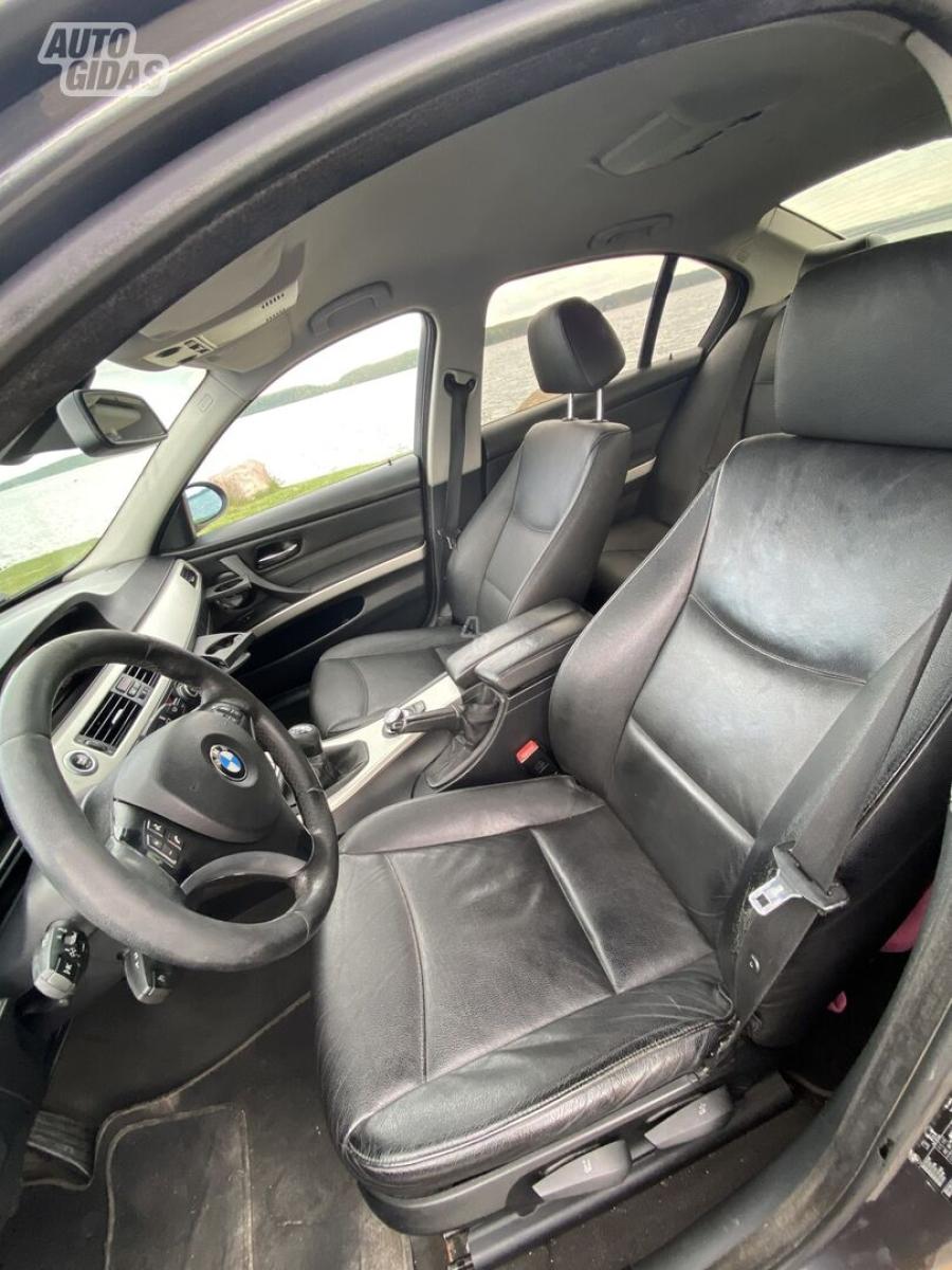 Grey BMW 320 2008 in Kaunas, with an engine capacity of 2.00 L and mileage of 433 thousand km for 3000 €, photo 23 on AUTOMOTO.COM.LV