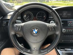 Grey BMW 320 2008 in Riga, with an engine capacity of 2.00 L and mileage of 263 thousand km for 4490 €, photo 26 on AUTOMOTO.COM.LV