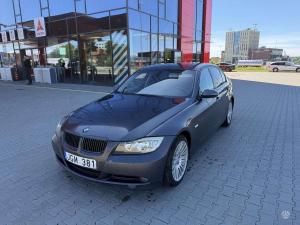 Pelēks BMW 320 2008 Klaipėda, ar dzinēja tilpumu 2.00 L un nobraukumu 389 tūkst. km par 2700 €, foto 3 vietnē AUTOMOTO.COM.LV