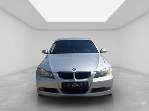 Grey BMW 320 2008 in Kaunas, with an engine capacity of 2.00 L and mileage of 316 thousand km for 4390 €, photo 3 on AUTOMOTO.COM.LV