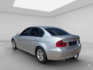 Grey BMW 320 2008 in Kaunas, with an engine capacity of 2.00 L and mileage of 316 thousand km for 4390 €, photo 5 on AUTOMOTO.COM.LV