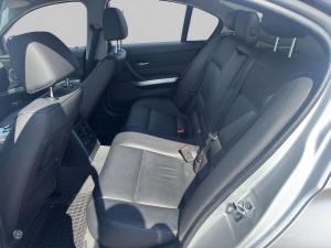 Grey BMW 320 2008 in Kaunas, with an engine capacity of 2.00 L and mileage of 316 thousand km for 4390 €, photo 12 on AUTOMOTO.COM.LV