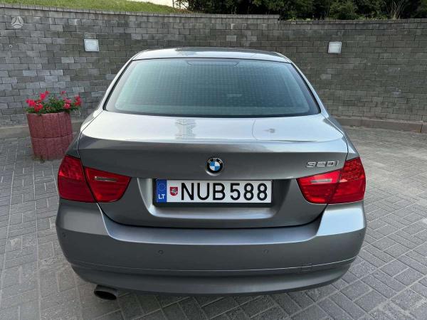 Pelēks BMW 320 2008 Viļņa, ar dzinēja tilpumu 2.00 L un nobraukumu 187 tūkst. km par 2300 €, foto 6 vietnē AUTOMOTO.COM.LV