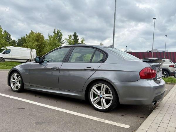 Grey BMW 320 2008 in Vilnius, with an engine capacity of 2.00 L and mileage of 340 thousand km for 5500 €, photo 5 on AUTOMOTO.COM.LV