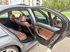 Grey BMW 320 2008 in Vilnius, with an engine capacity of 2.00 L and mileage of 340 thousand km for 5500 €, photo 19 on AUTOMOTO.COM.LV