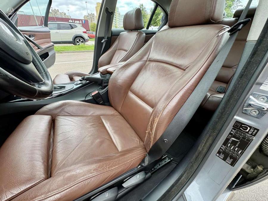 Grey BMW 320 2008 in Vilnius, with an engine capacity of 2.00 L and mileage of 340 thousand km for 5500 €, photo 22 on AUTOMOTO.COM.LV