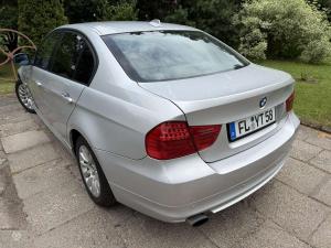 Grey BMW 320 2008 in Prienai, with an engine capacity of 2.00 L and mileage of 266 thousand km for 4150 €, photo 4 on AUTOMOTO.COM.LV