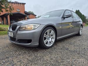 Grey BMW 320 2008 in Riga, with an engine capacity of 2.00 L and mileage of 420 thousand km for 4000 €, photo  on AUTOMOTO.COM.LV