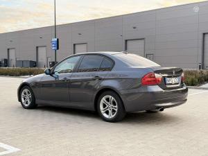 Grey BMW 320 2008 in Vilnius, with an engine capacity of 2.00 L and mileage of 355 thousand km for 3490 €, photo 5 on AUTOMOTO.COM.LV