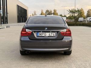 Grey BMW 320 2008 in Vilnius, with an engine capacity of 2.00 L and mileage of 355 thousand km for 3490 €, photo 7 on AUTOMOTO.COM.LV