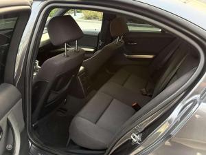 Grey BMW 320 2008 in Vilnius, with an engine capacity of 2.00 L and mileage of 355 thousand km for 3490 €, photo 12 on AUTOMOTO.COM.LV
