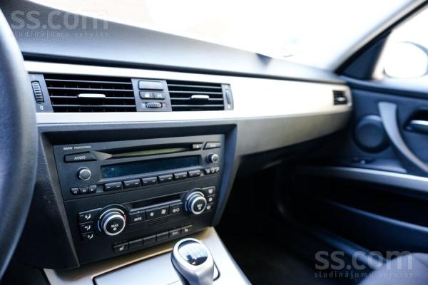 Pelēks BMW 320 2008 Rīga, ar dzinēja tilpumu 2.00 L un nobraukumu 234 tūkst. km par 4290 €, foto 9 vietnē AUTOMOTO.COM.LV