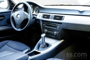 Pelēks BMW 320 2008 Rīga, ar dzinēja tilpumu 2.00 L un nobraukumu 234 tūkst. km par 4290 €, foto 13 vietnē AUTOMOTO.COM.LV