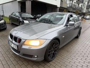 Pelēks BMW 320 2009 Viļņa, ar dzinēja tilpumu 2.00 L un nobraukumu 191 tūkst. km par 2550 €, foto 2 vietnē AUTOMOTO.COM.LV
