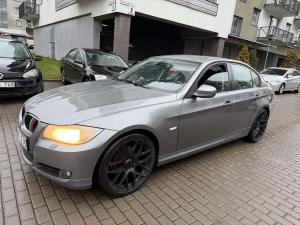 Pelēks BMW 320 2009 Viļņa, ar dzinēja tilpumu 2.00 L un nobraukumu 191 tūkst. km par 2550 €, foto 3 vietnē AUTOMOTO.COM.LV